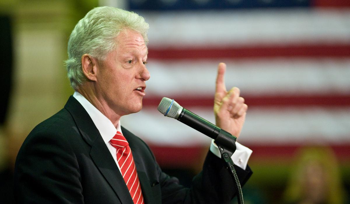 Bill Clinton sends a Christmas message to the people of Derry - Derry Now