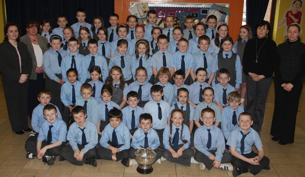 Down Memory Lane: Photographs from the archives of the Derry News (St ...