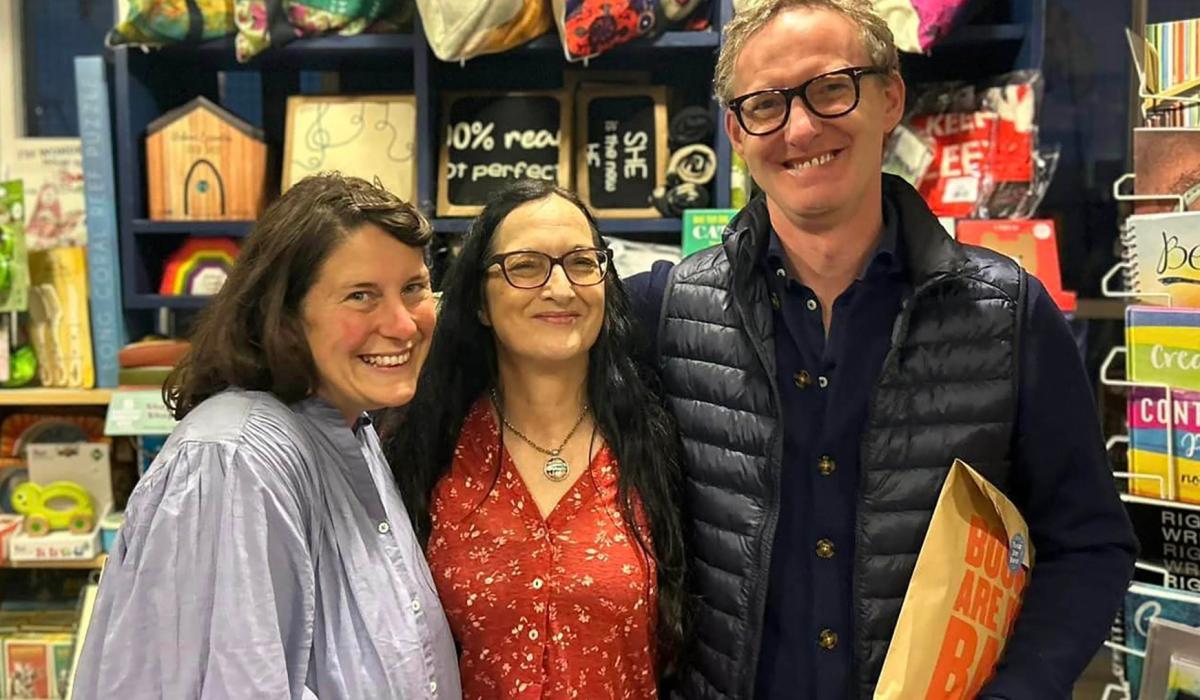 IN PICTURES: Féile 23 - Kerri Ni Dochartaigh in Conversation with Neil ...