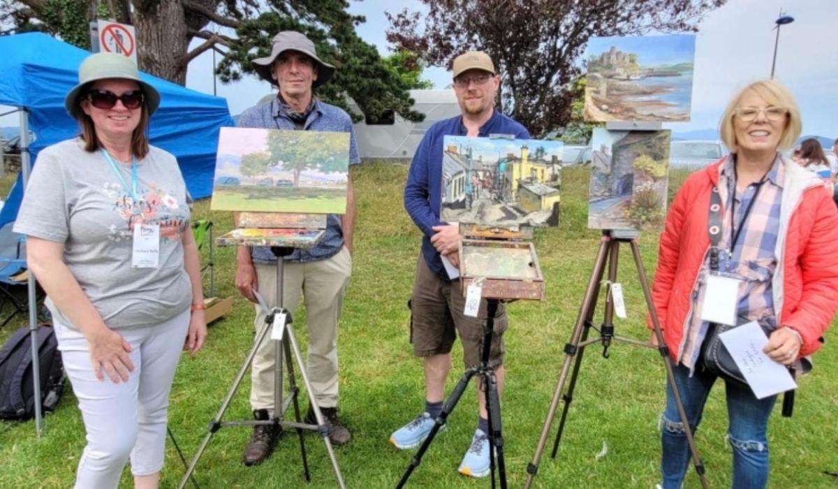 County Derry-born artist calls for interest from home - Derry Now