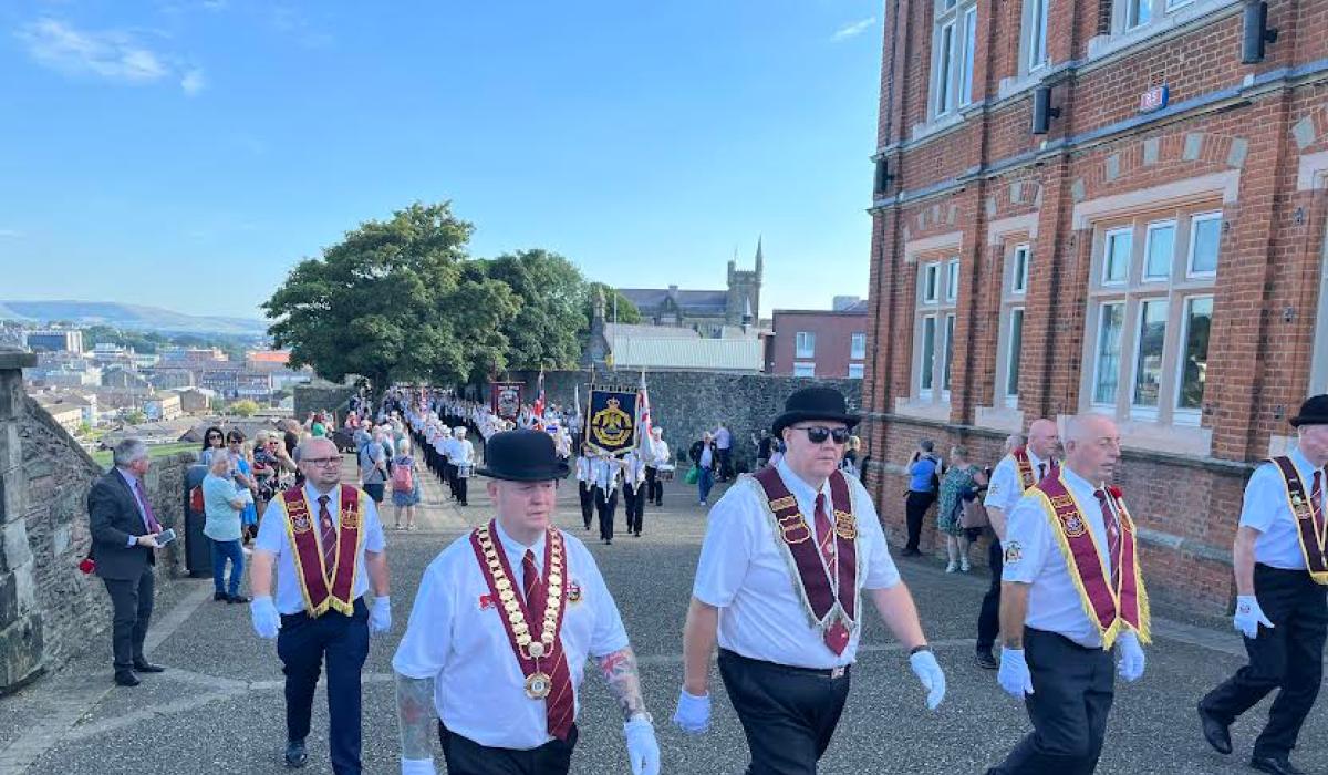 Thousands taking part in Apprentice Boys of Derry parade - Derry Now