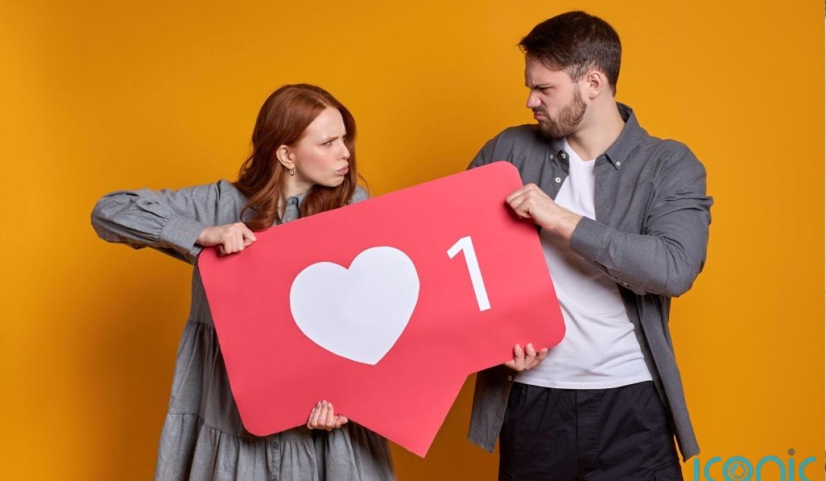 GUIDE: How to cope with strained sibling relationships as an adult ...