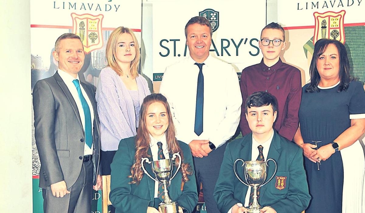 IN PICTURES: St Mary's Limavady annual prizegiving - Page 1 of 10 - Derry Now
