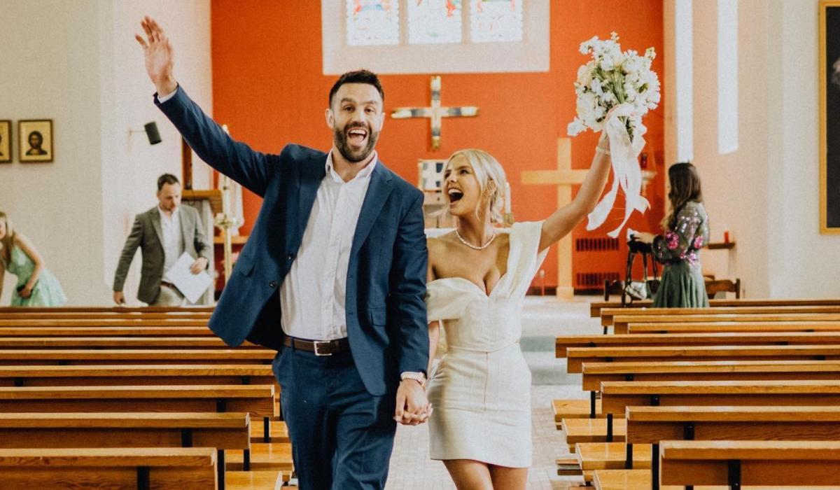 Details of Derry model and Ireland rugby star's intimate wedding ...