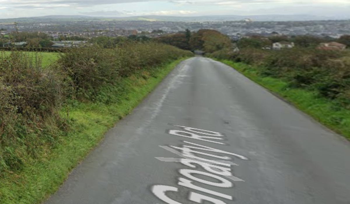 Long awaited traffic calming for Groarty Road welcomed - Derry Now
