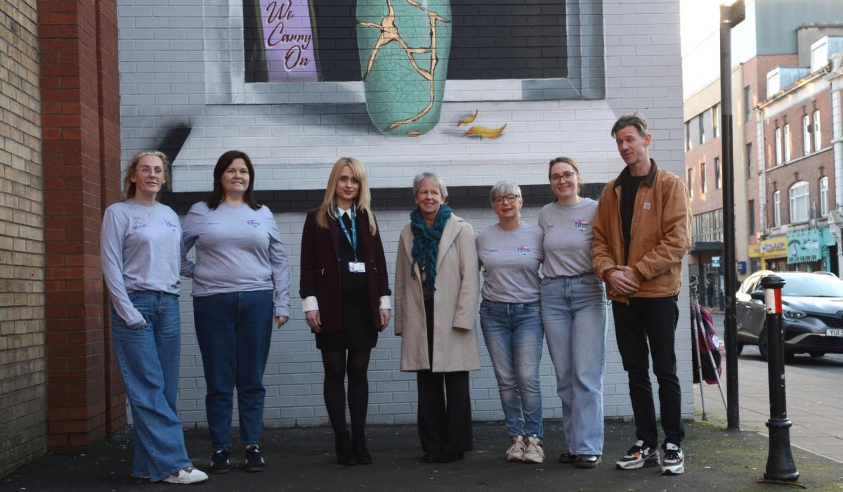 New mural tells the story of Derry cancer surgery thrivers - Derry Now