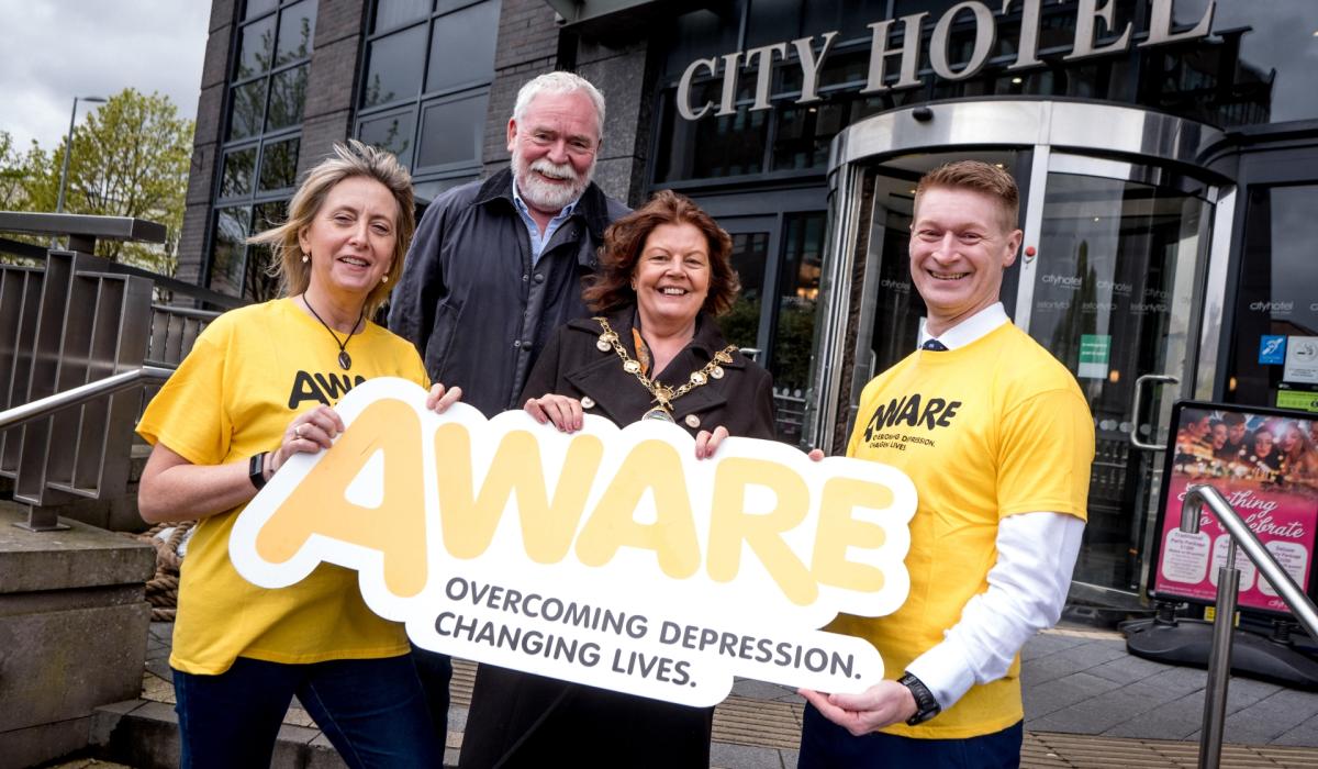 Derry abseil to take the plunge for mental health - Derry Now