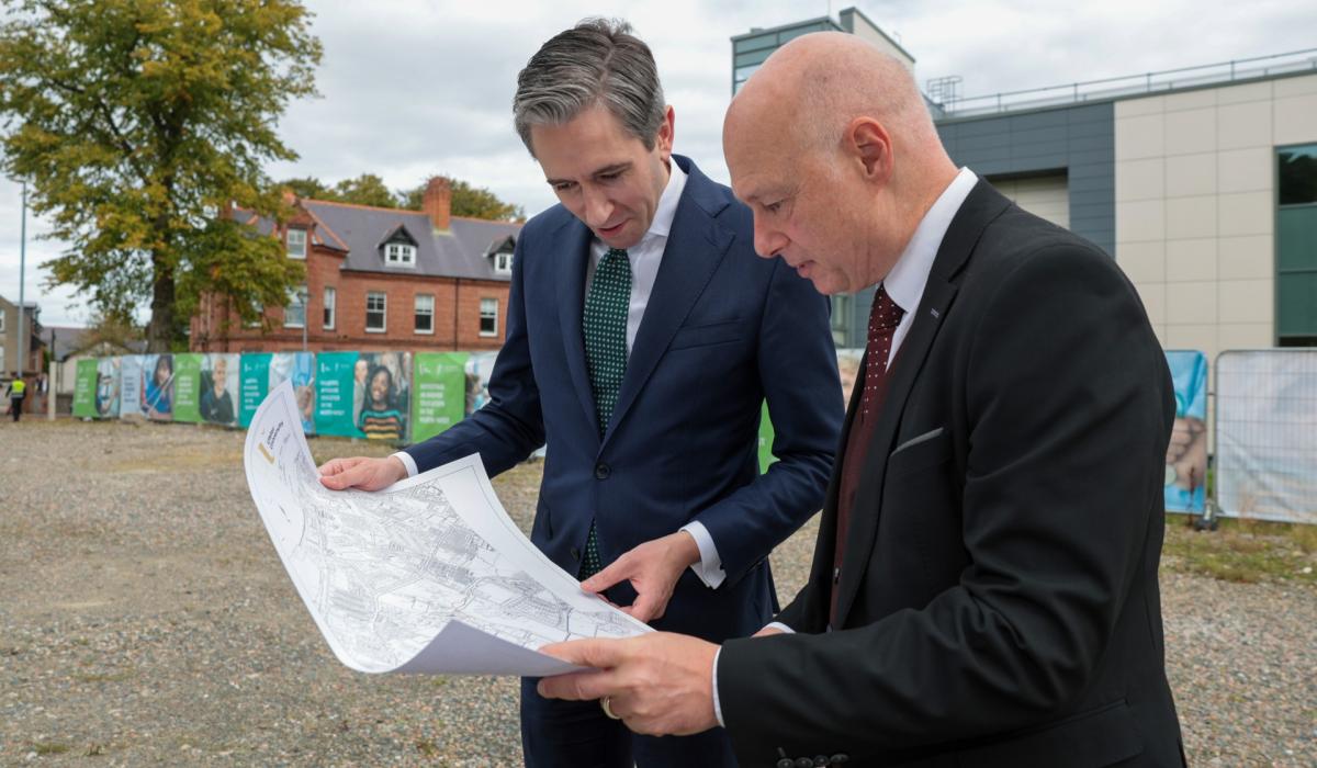 Taoiseach Simon Harris discusses Ulster University's vision for growth in Derry - Derry Now