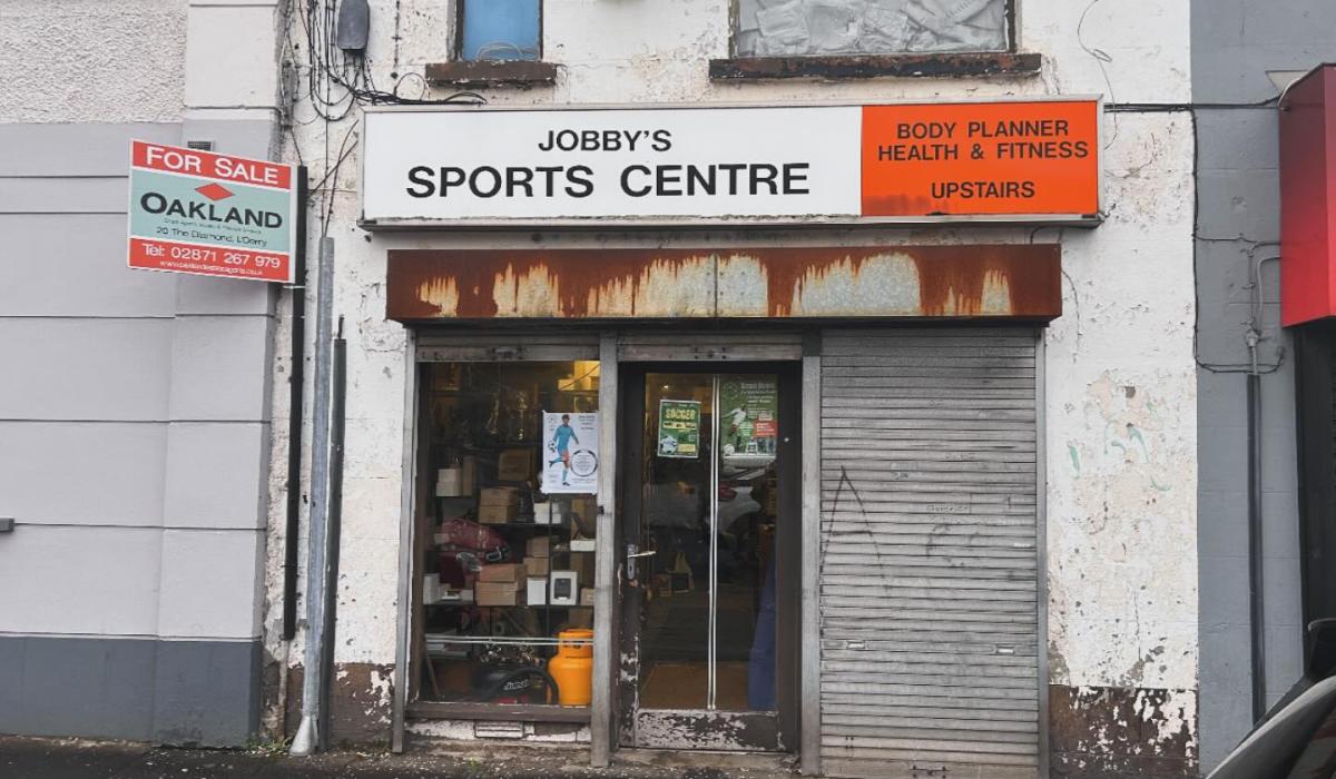 End of an era as Derry's Jobby Crossan shop closes for final time - Derry Now