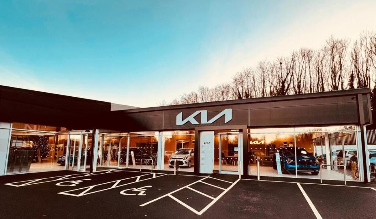 Roadside (Garages) KIA Coleraine recognised at motor ombudsman's star ...