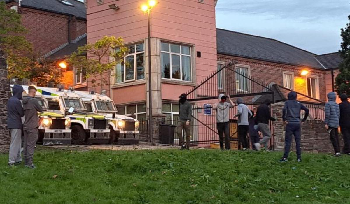 Politicians condemn disorder after violence erupts in Derry - Derry Now