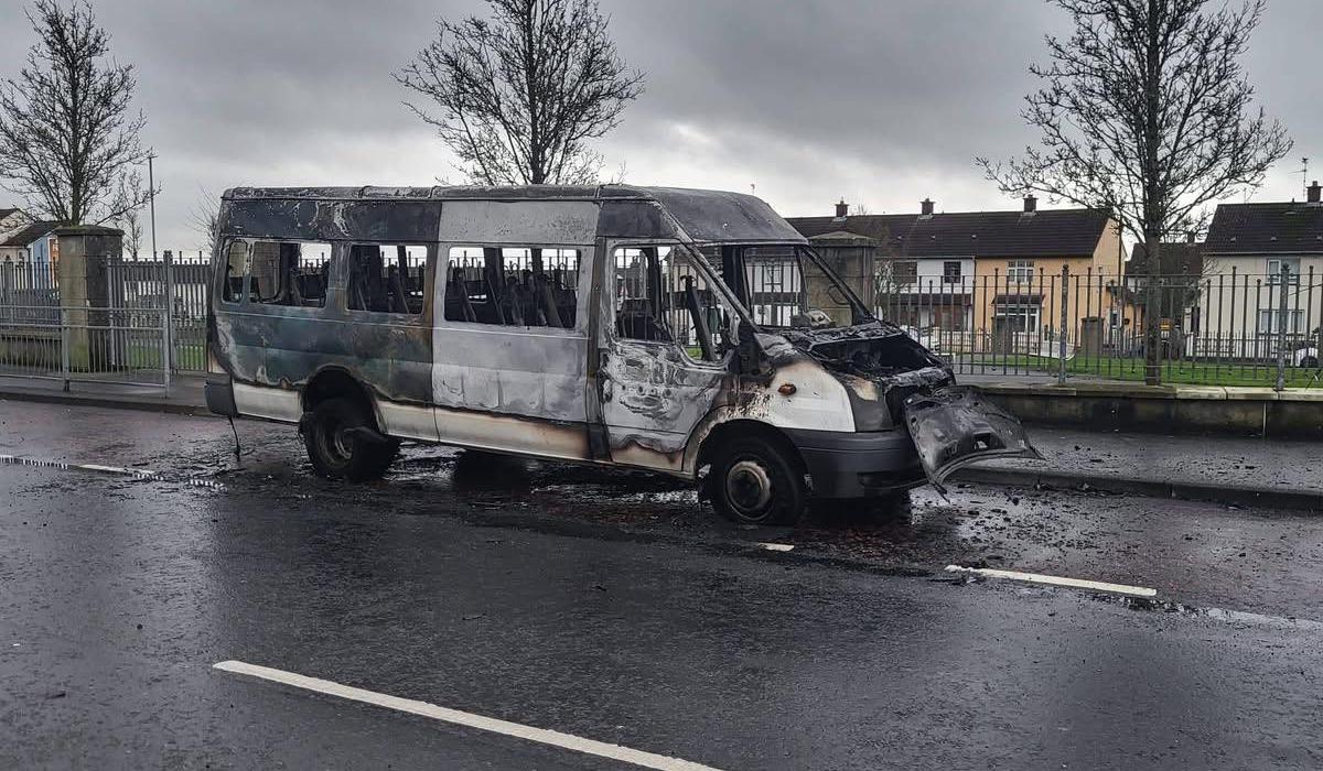 Police appealing for witnesses after mini-bus found burnt out in Derry ...