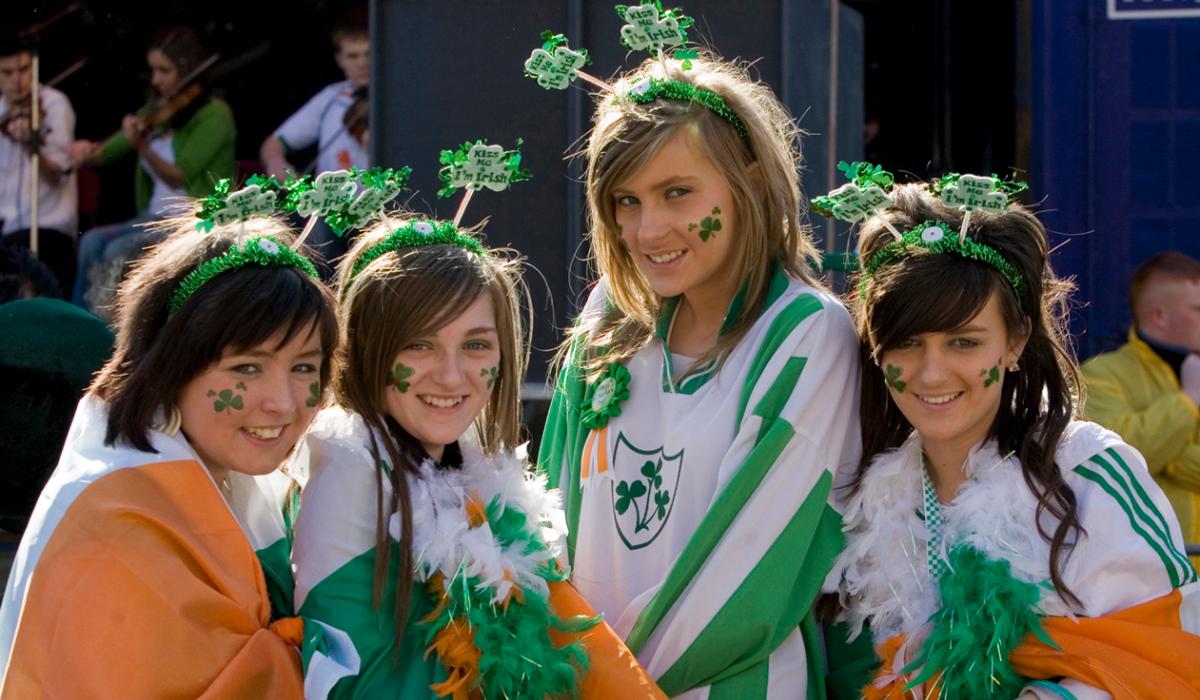 In Pictures: St. Patrick's Day Carnival celebrations in Derry (2008 ...