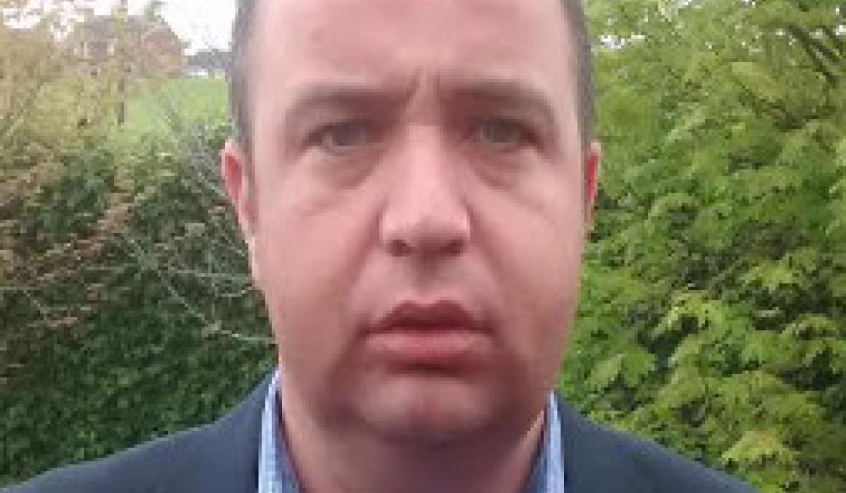 Cllr Tierney blasts Covid-19 deniers after protest outside school ...