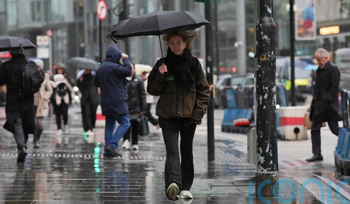Weather warnings for wind and rain issued as temperatures rise - Derry Now
