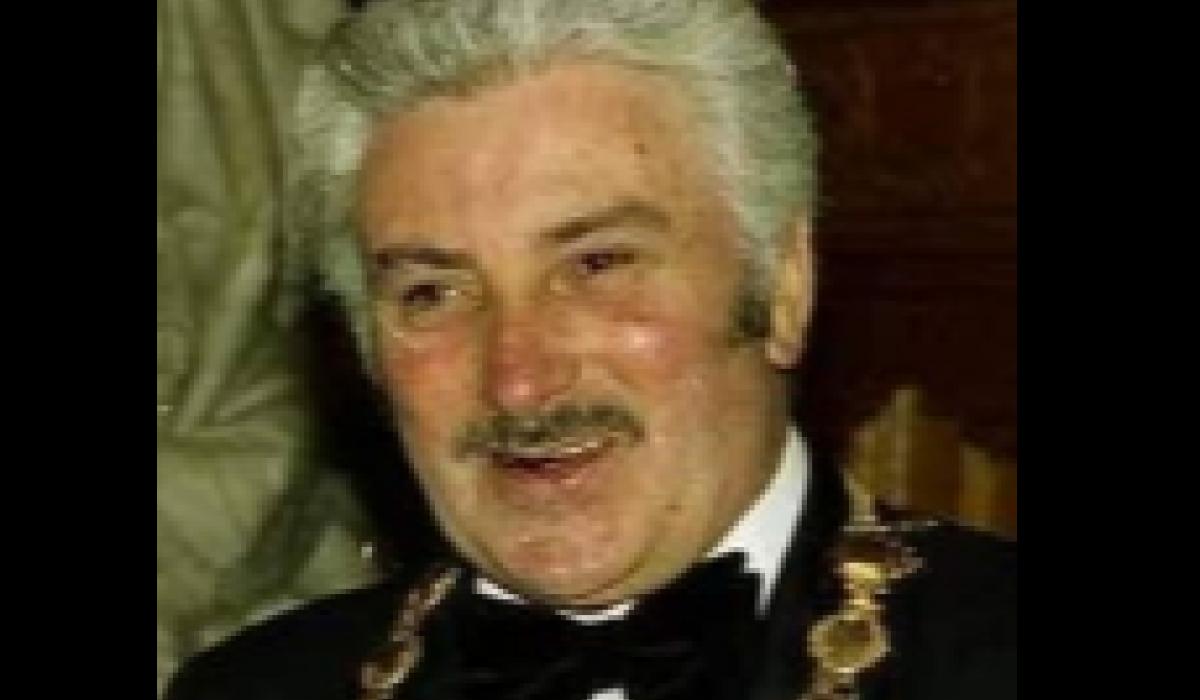 Former Mayor of Derry, Pat Devine, has died - Derry Now