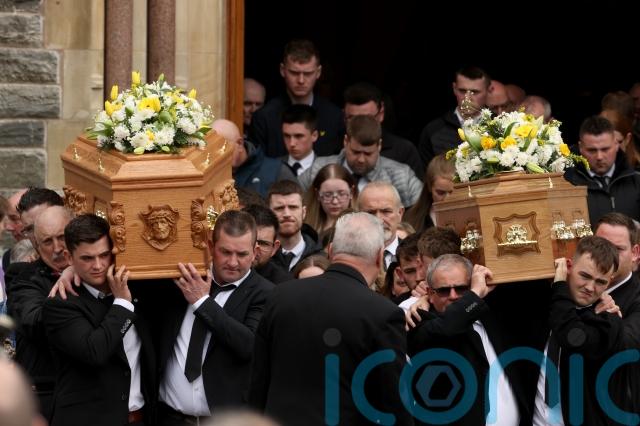 Community ‘numb’ after tragic road crash, funeral for siblings told ...