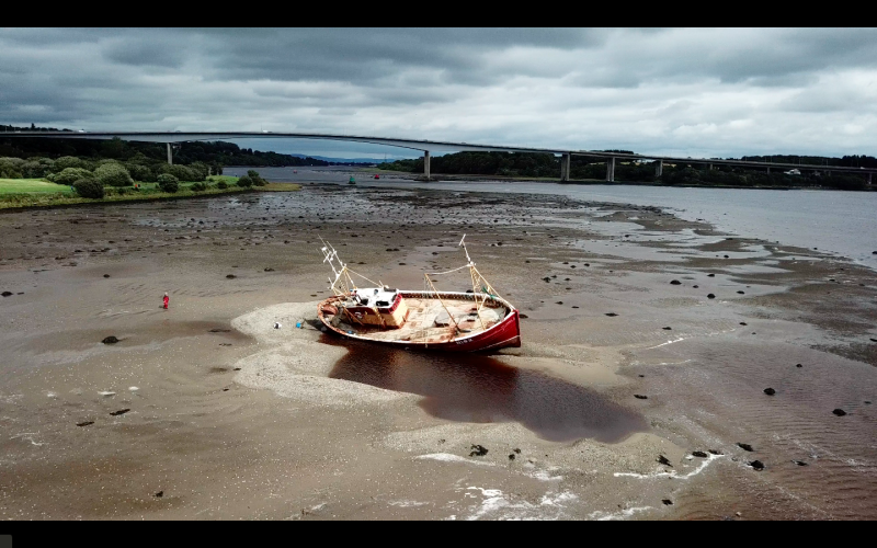 Boat which has been stuck in the River Foyle in Derry for almost two ...