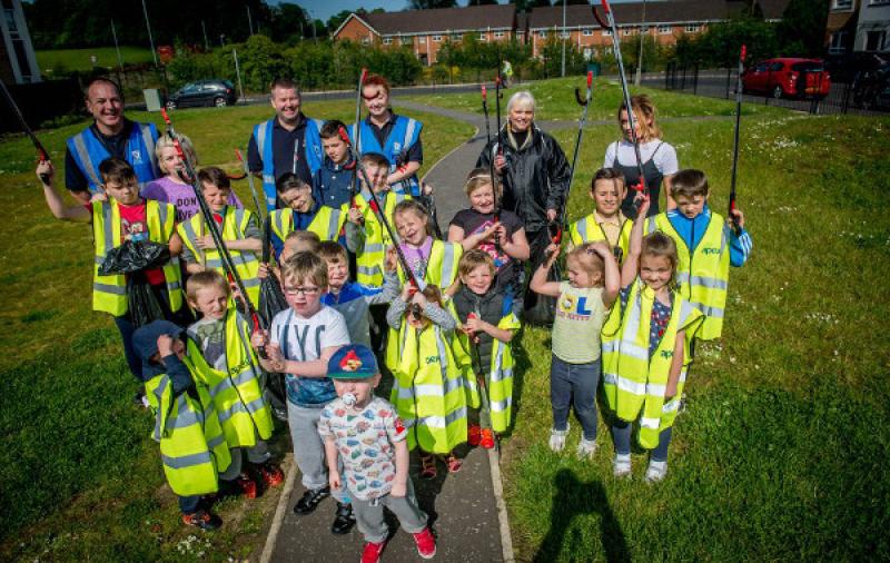 Residents take to streets for community clean-up – and an ice cream ...