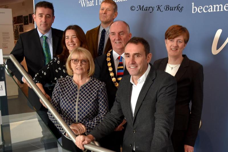 Seamus Heaney’s wife and children to open HomePlace - Derry Now