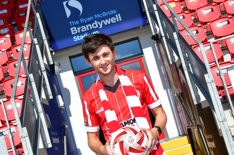 Glass act! Declan becomes the latest new Candystripe - Derry Now