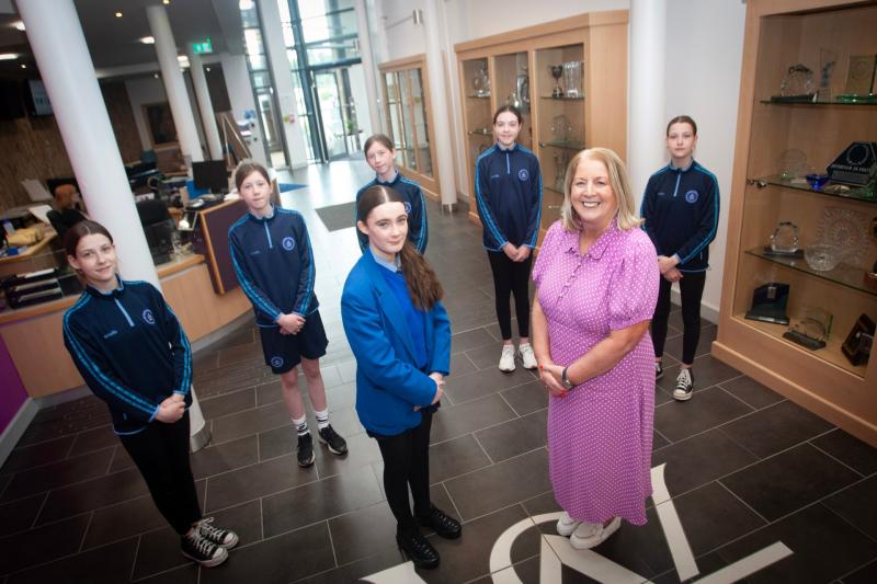 Katrina Kealey retires from St Mary’s College after 36 years service - Derry Now