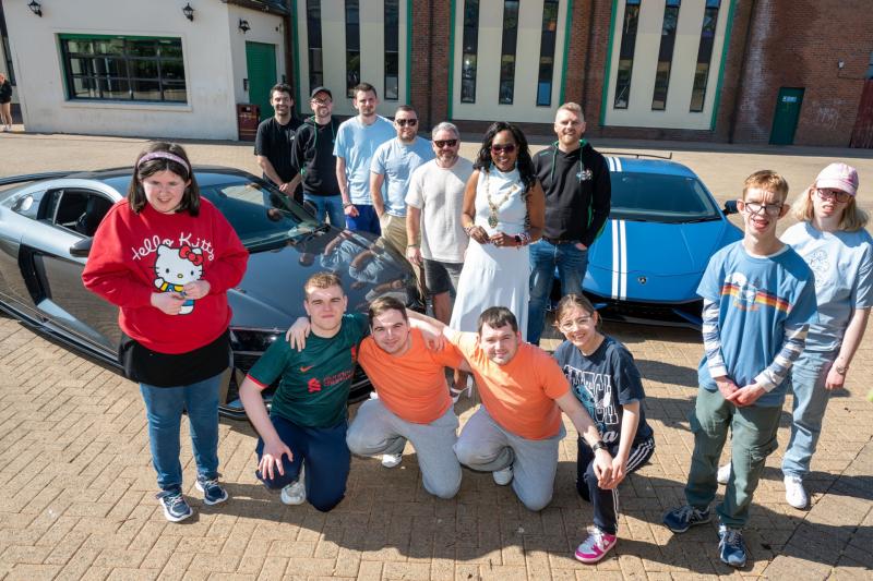 Treat for car lovers as Supercar Saturday roars into Derry later this ...