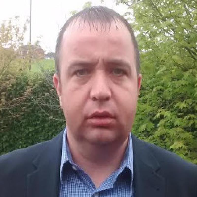 Cllr Tierney blasts Covid-19 deniers after protest outside school ...