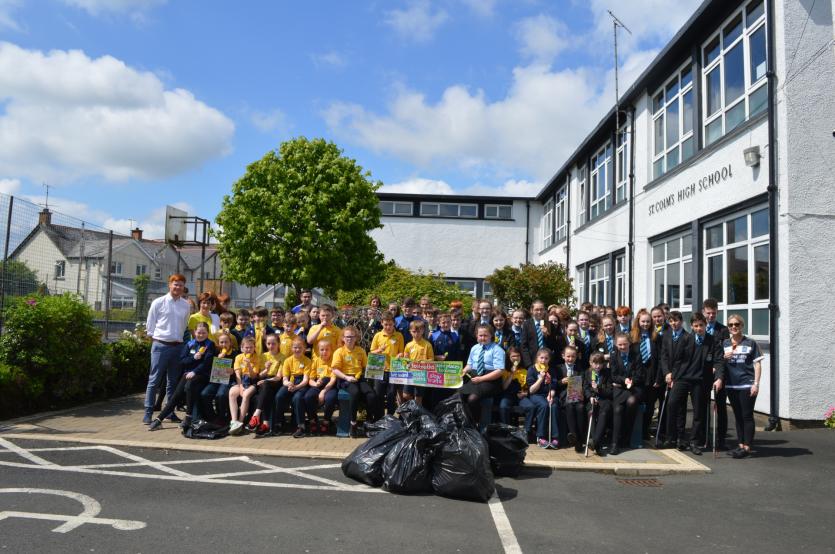 Prestigious award for Draperstown school - Photo 1 of 11 - Derry Now