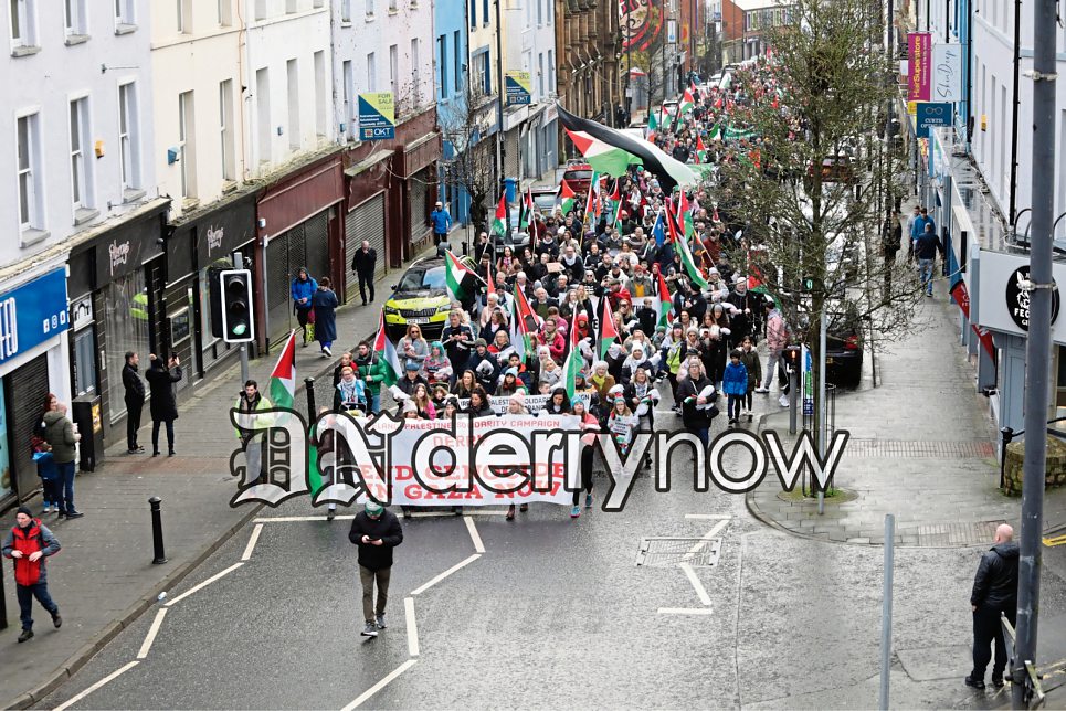 IN PICTURES: Thousands march through Derry in support of Palestine ...