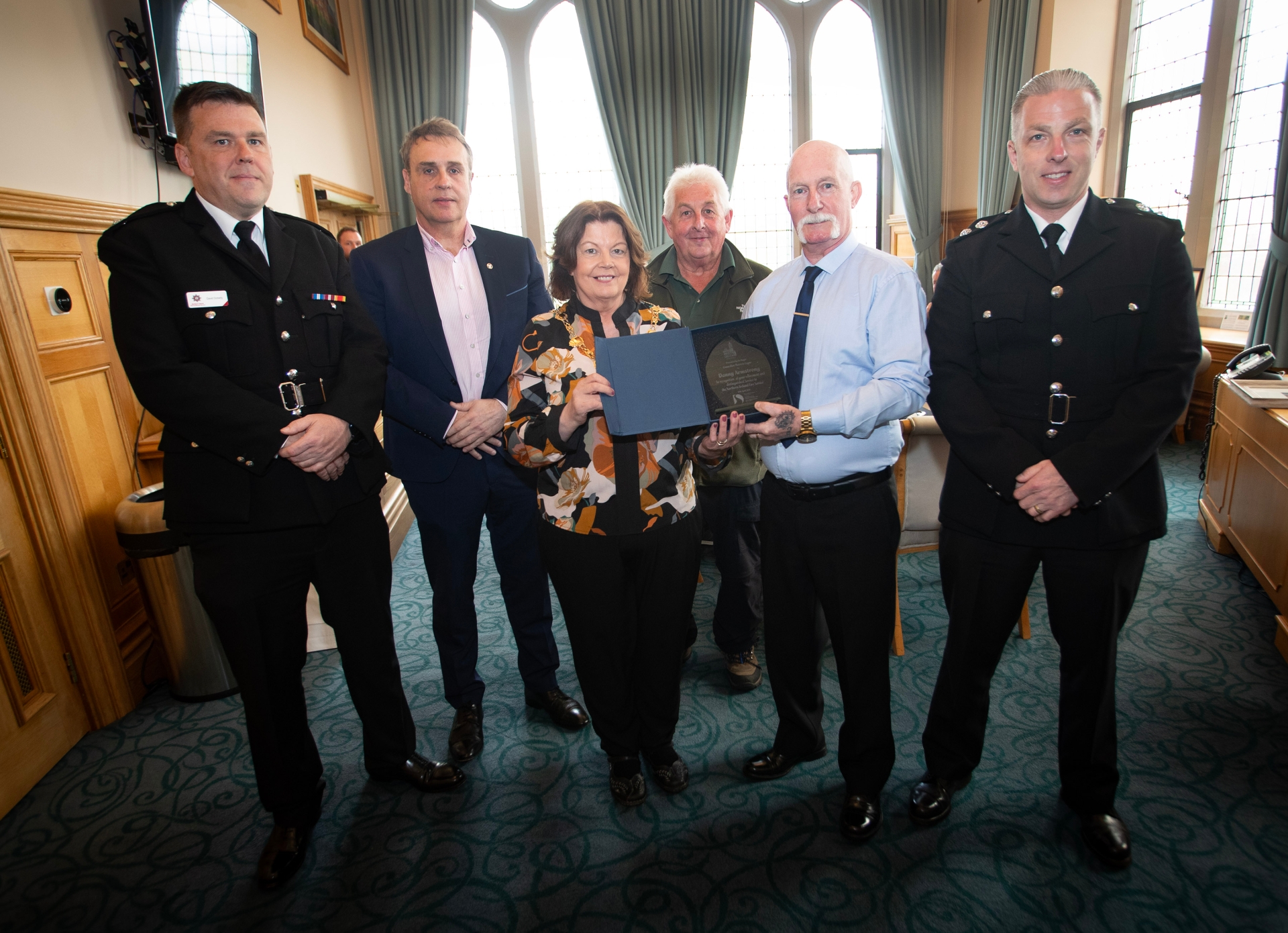 IN PICTURES: Mayoral reception for Derry NIFRS members - Page 4 of 7 ...