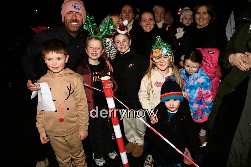 IN PICTURES: Shantallow Community Centre Christmas Craft Fair and ...